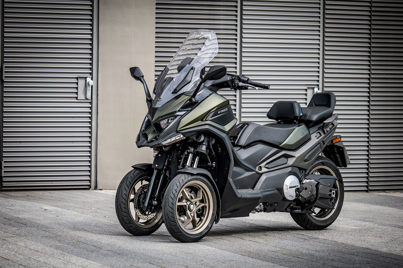 Essai Kymco CV3 550 : Le plus puissant des scooters trois-roues - Urbaanews...