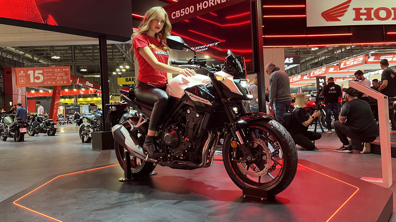 EICMA 2023 : Nouvelle Honda CB500 Hornet 2024 - Urbaanews...