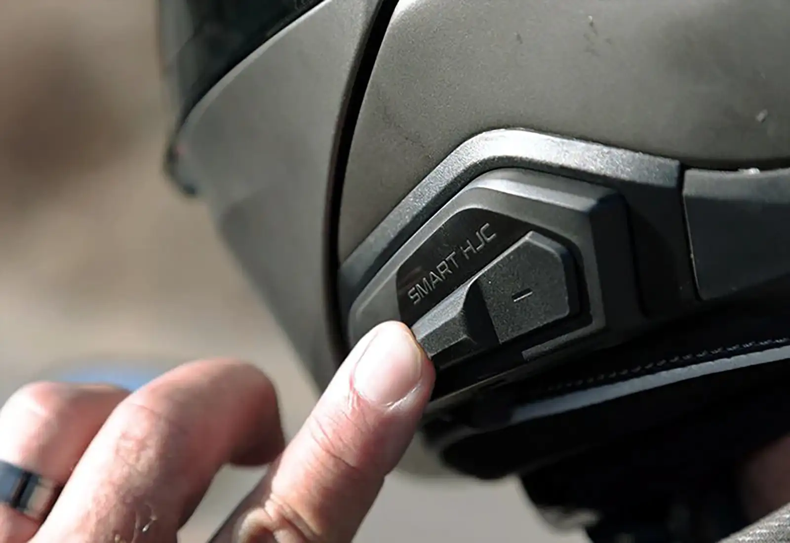 HJC offre la communication à son modulable RPHA 91